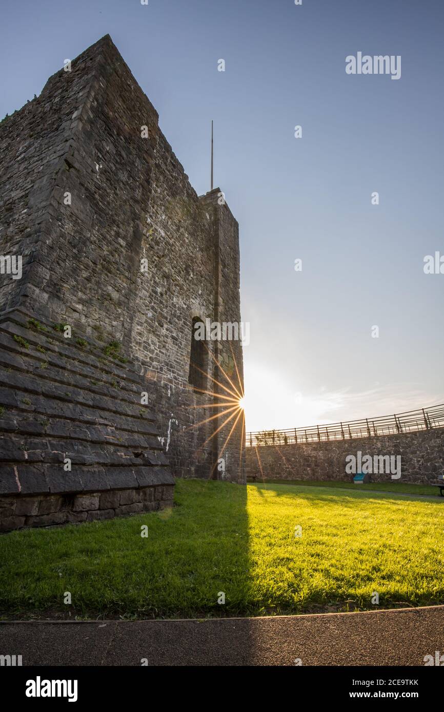 Clitheroe castle on a warm summer evening. Small Norman castle in the ...