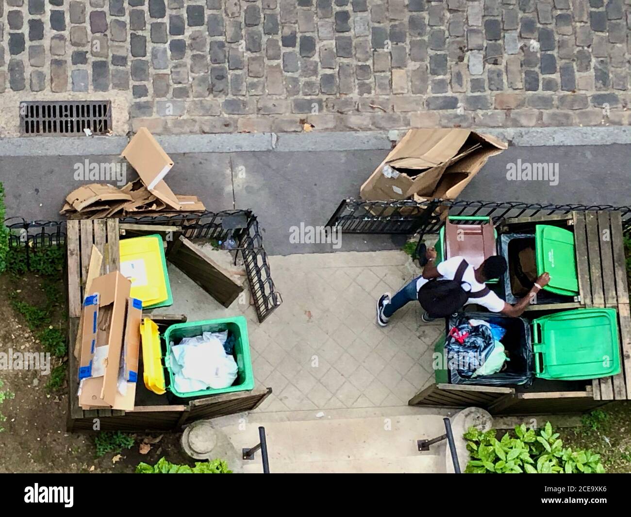 Man sorting rubbish recycling bins hi-res stock photography and images ...
