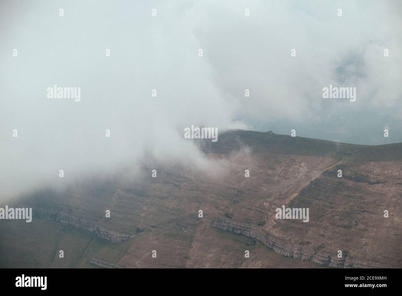 Murk cloud travel hi-res stock photography and images - Alamy