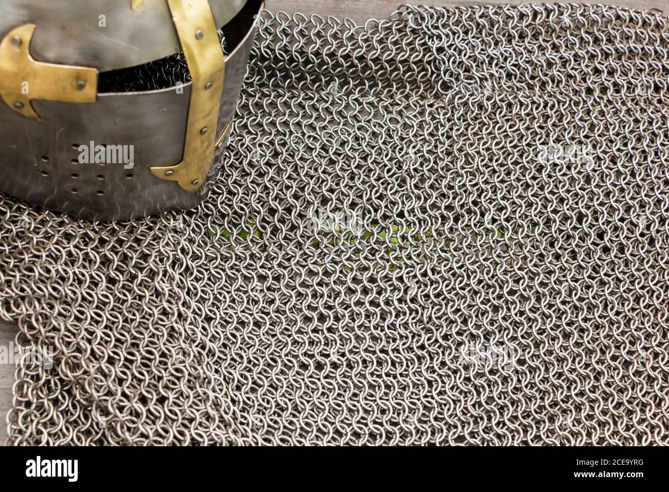 Chainmail knight hi-res stock photography and images - Alamy