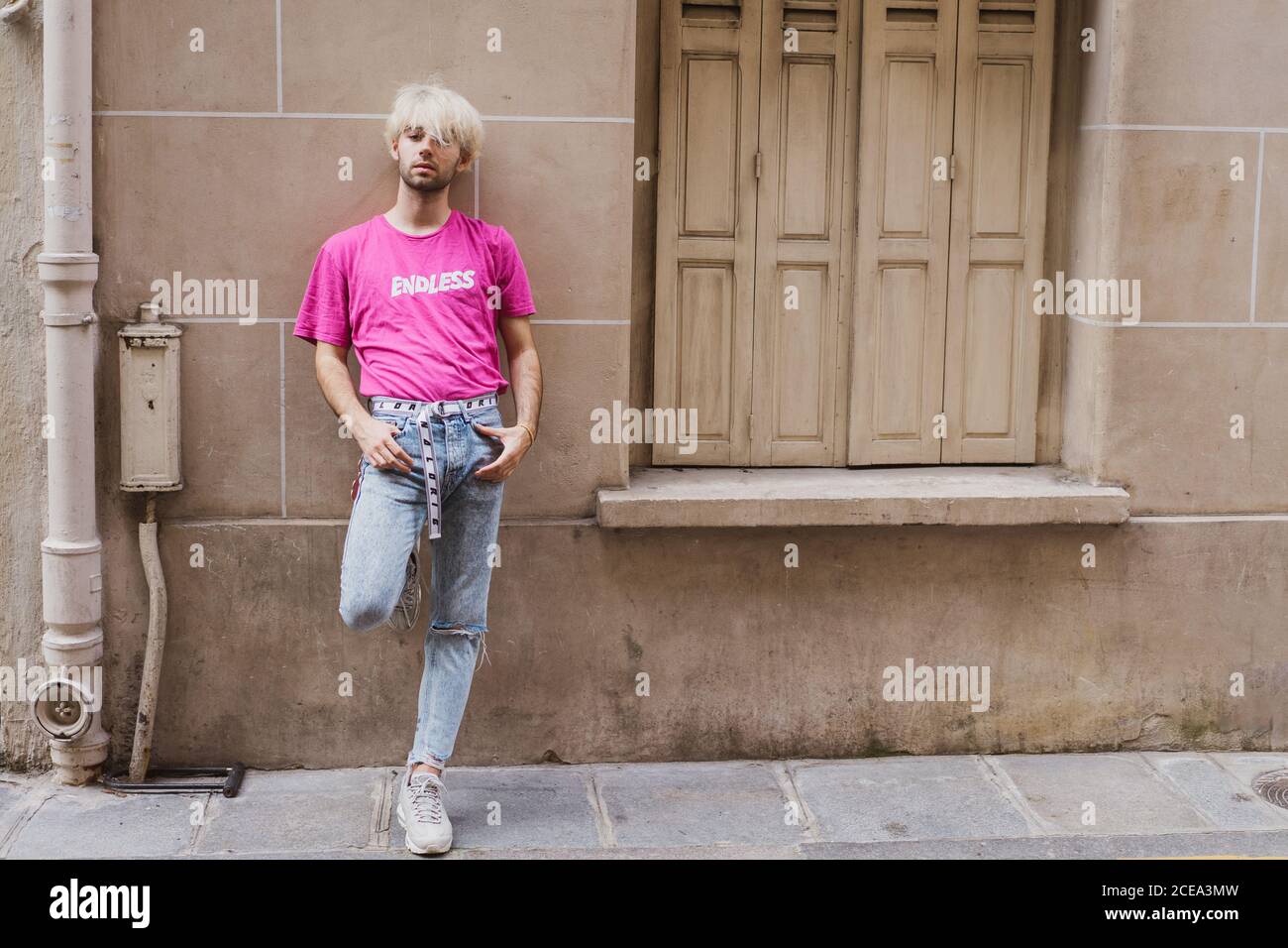 Pathetic man hi-res stock photography and images - Alamy