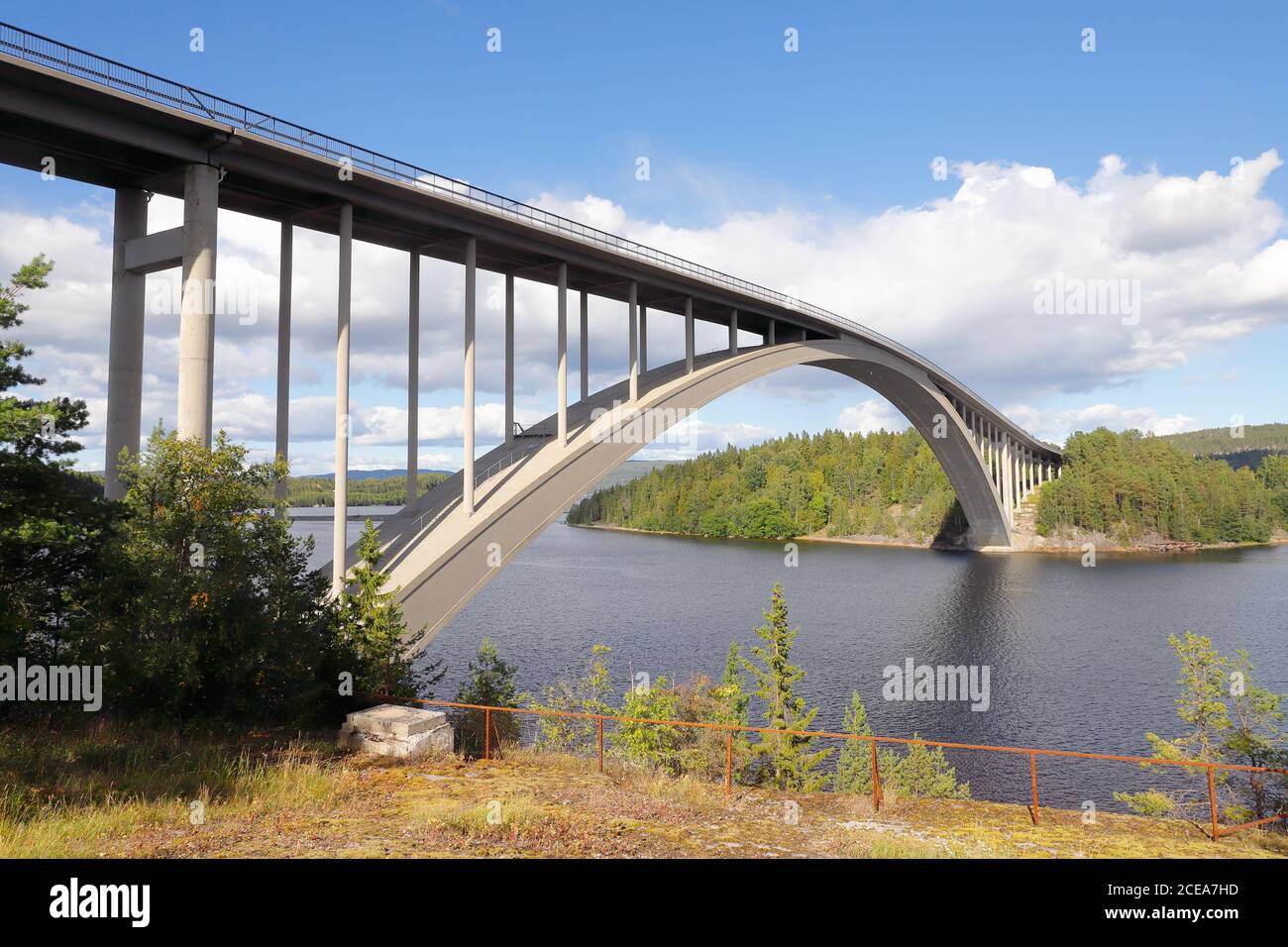 Sando bridge hi-res stock photography and images - Alamy