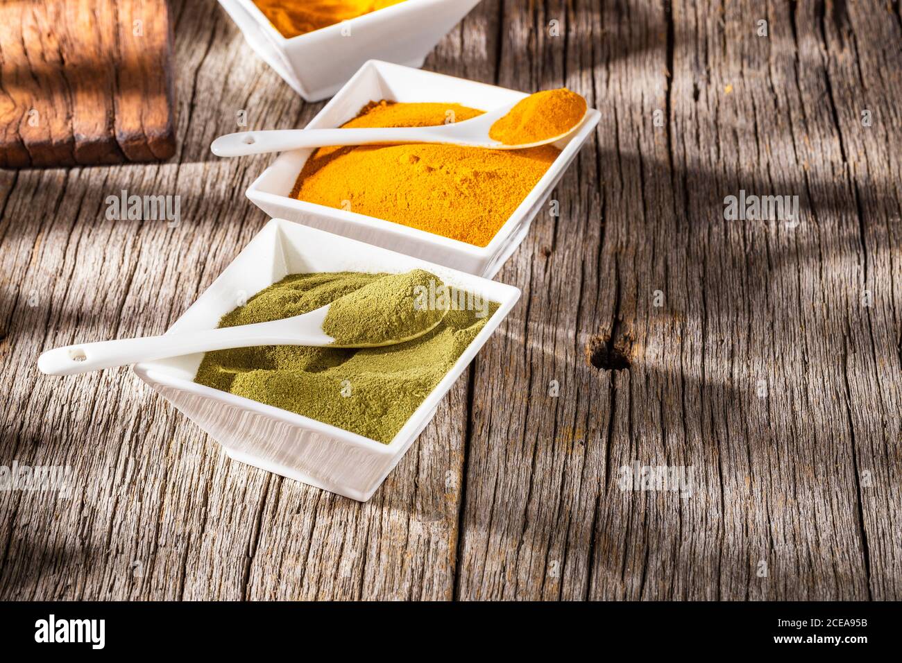 Moringa powder in bowl hi-res stock photography and images - Alamy