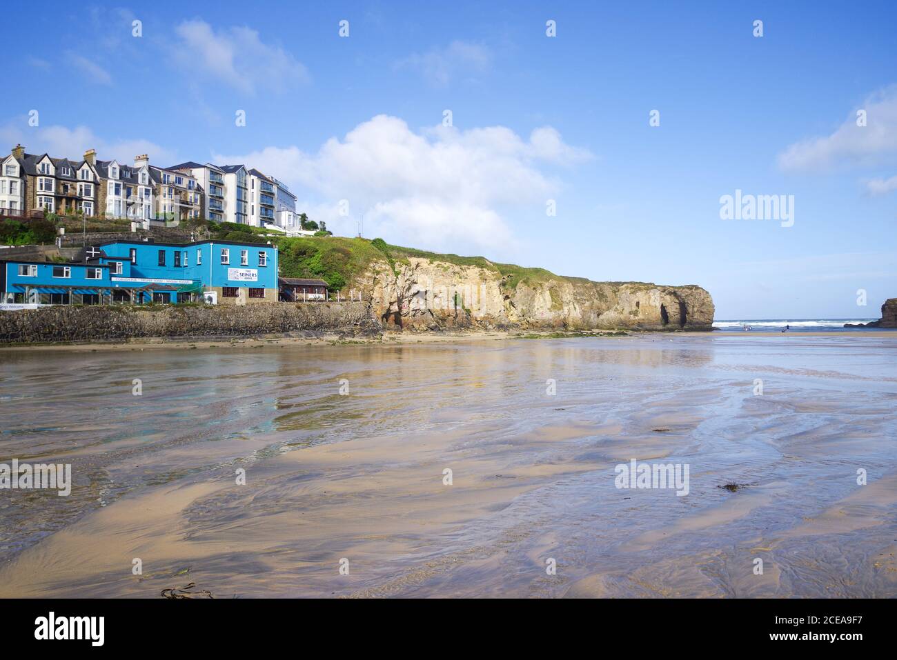 Colorful uk seaside village hi-res stock photography and images - Alamy