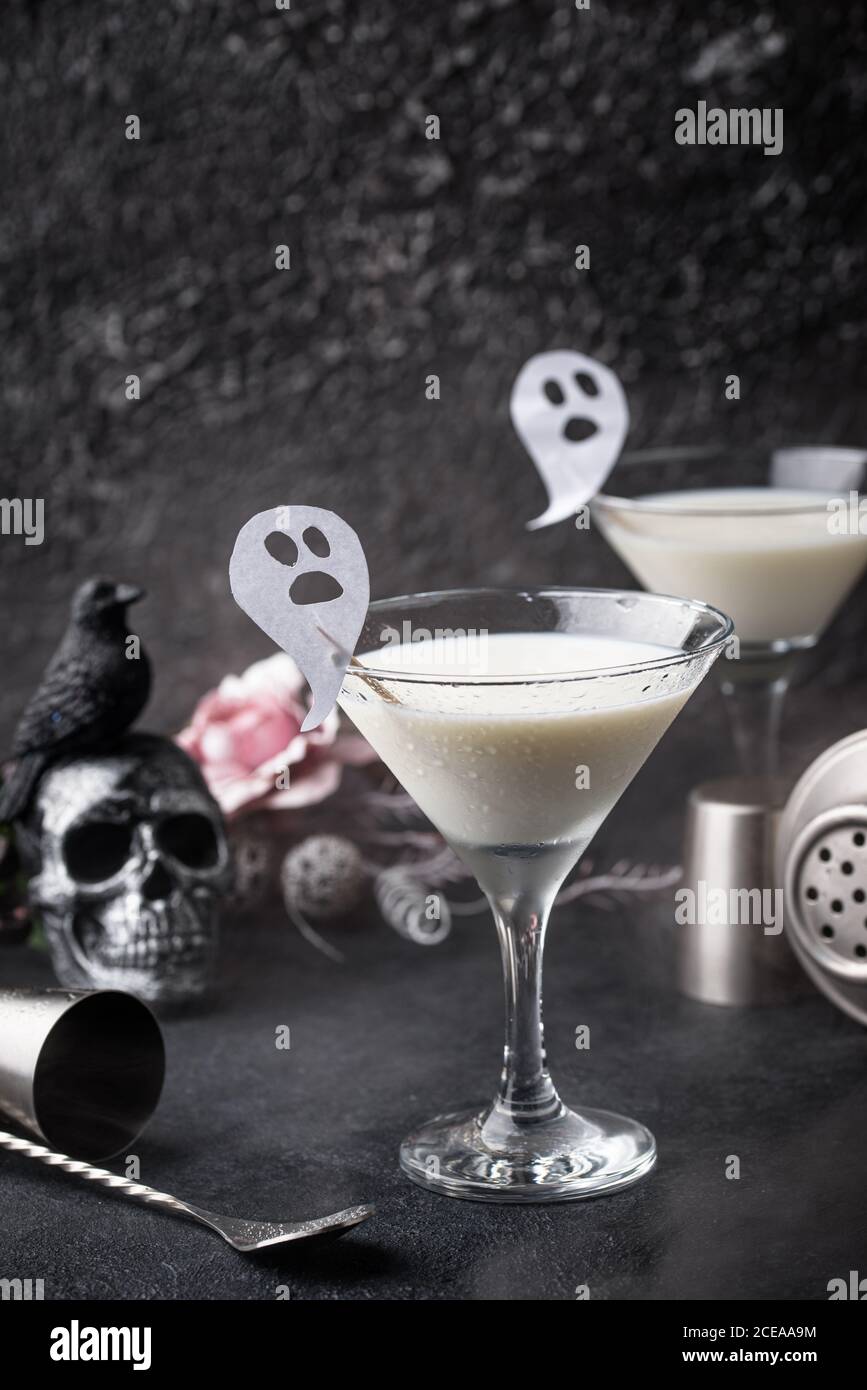 Halloween drink Liquid ghost. Coconut cocktail Stock Photo - Alamy