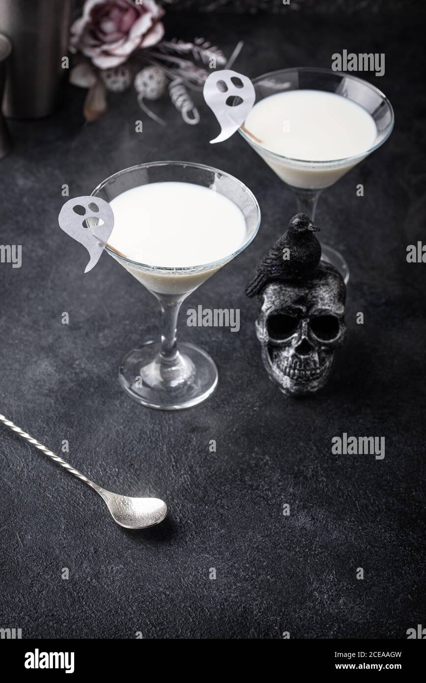 Halloween drink Liquid ghost. Coconut cocktail Stock Photo - Alamy