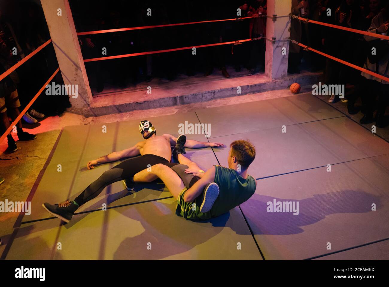 Wrestling ring hi-res stock photography and images - Alamy