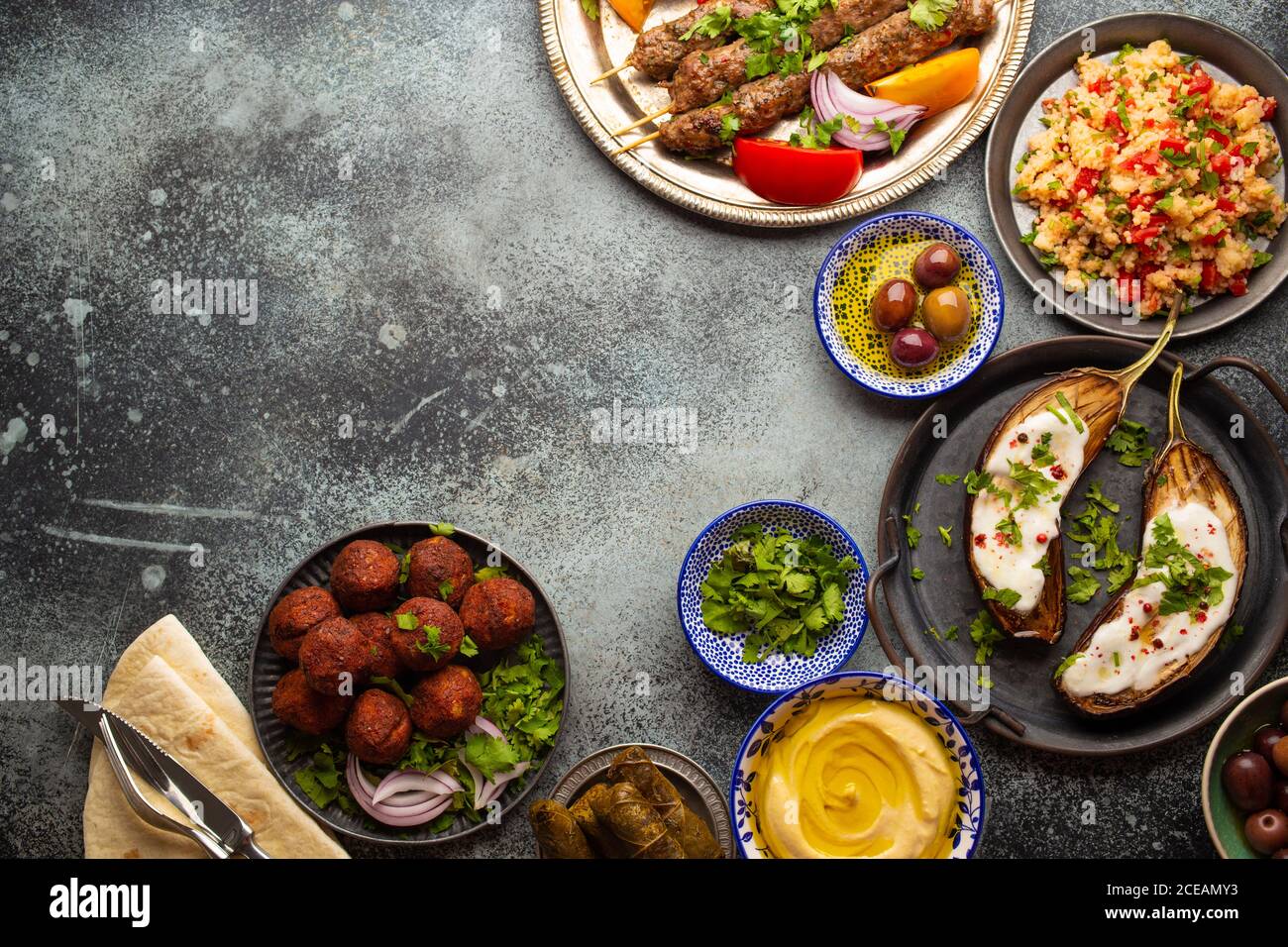 Lebanese family at table hi-res stock photography and images - Alamy