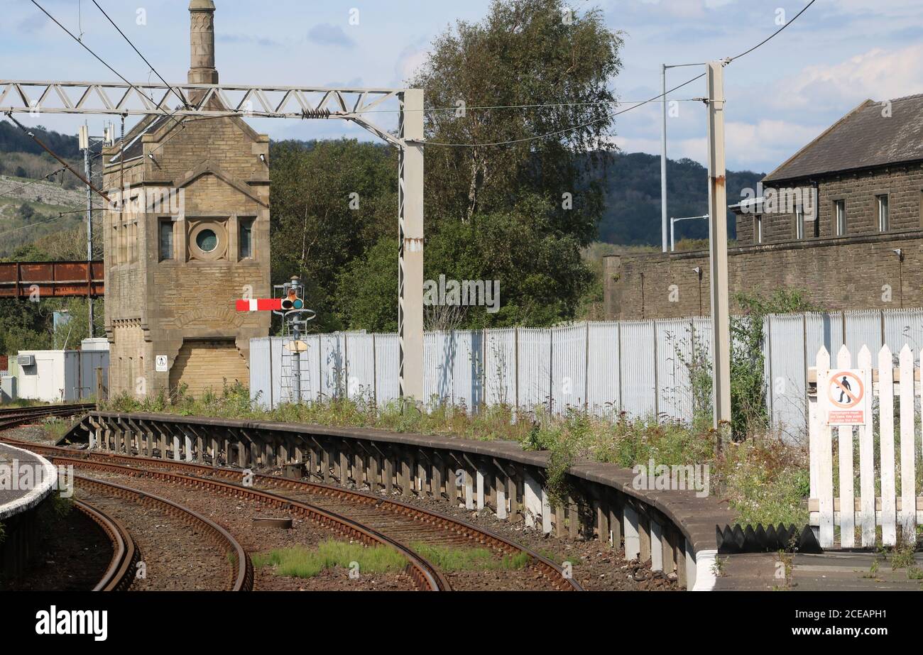 Disused section of platform at Carnforth railway station covered in ...