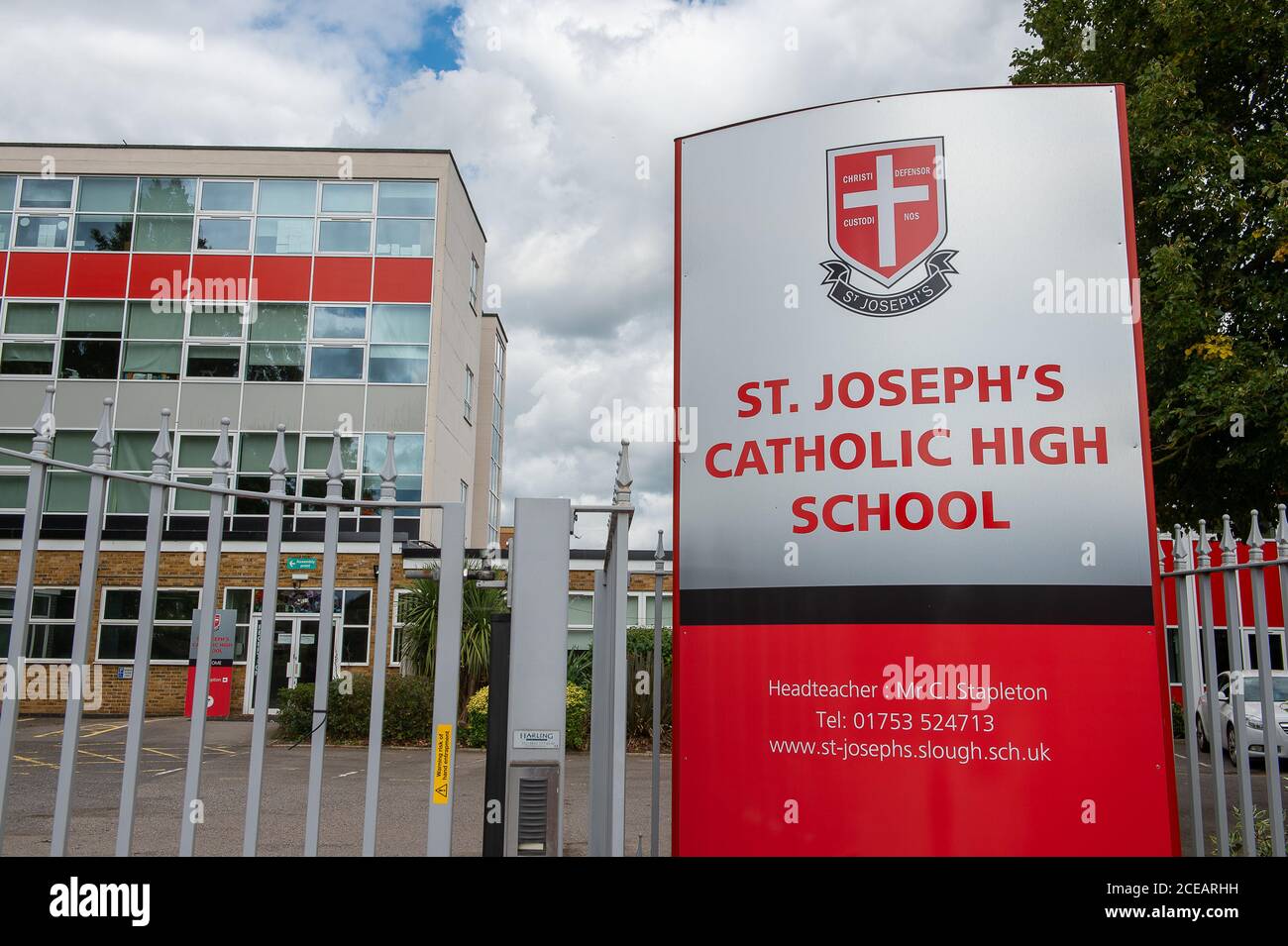 Slough, Berkshire, UK. 31st August, 2020. St Joseph's Catholic High ...