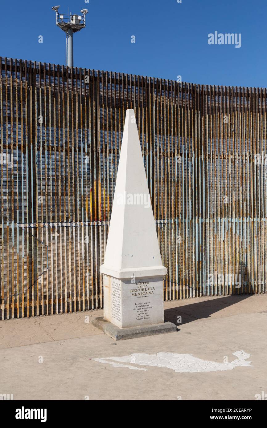 This monument marks the northern limit of the country of Mexico, at ...
