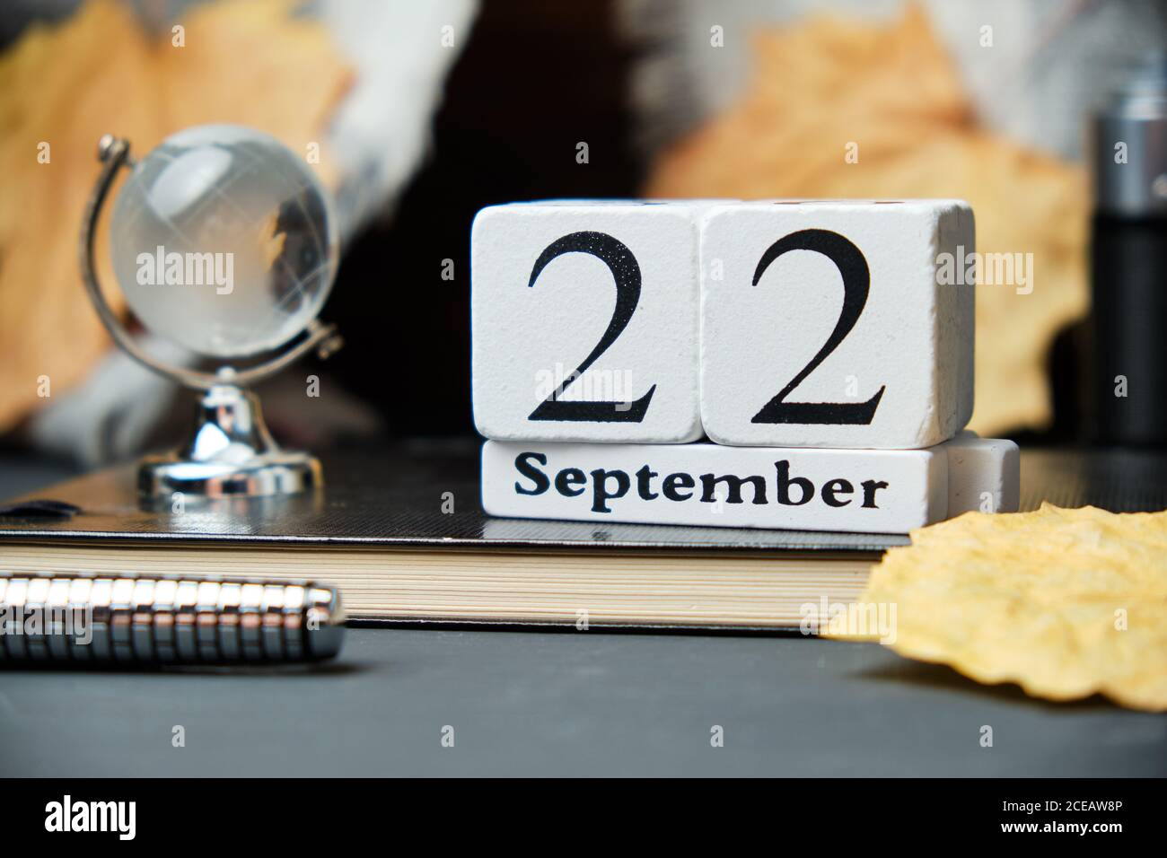 September 22nd calendar hi-res stock photography and images - Alamy