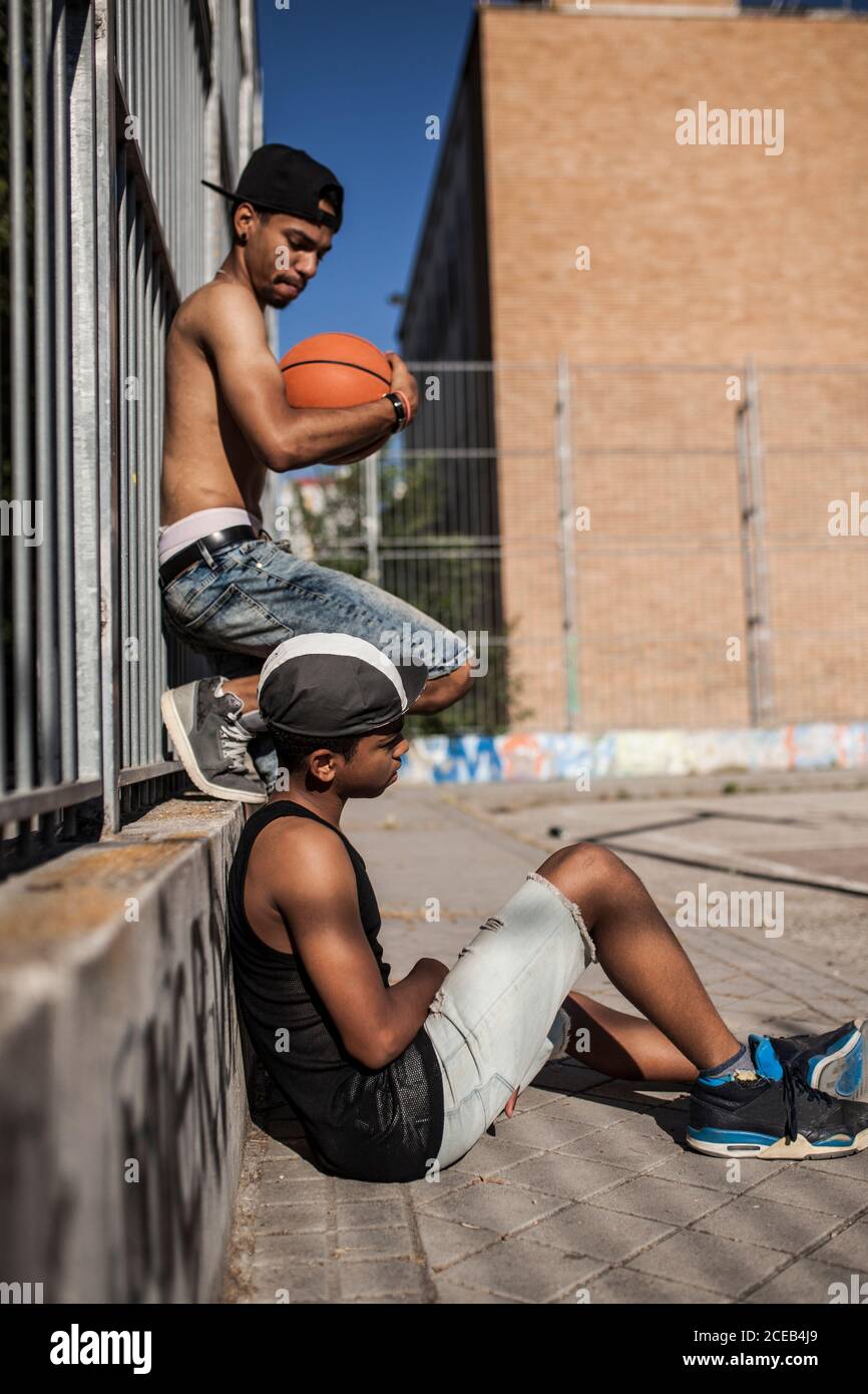 African american brothers basketball hi-res stock photography and ...