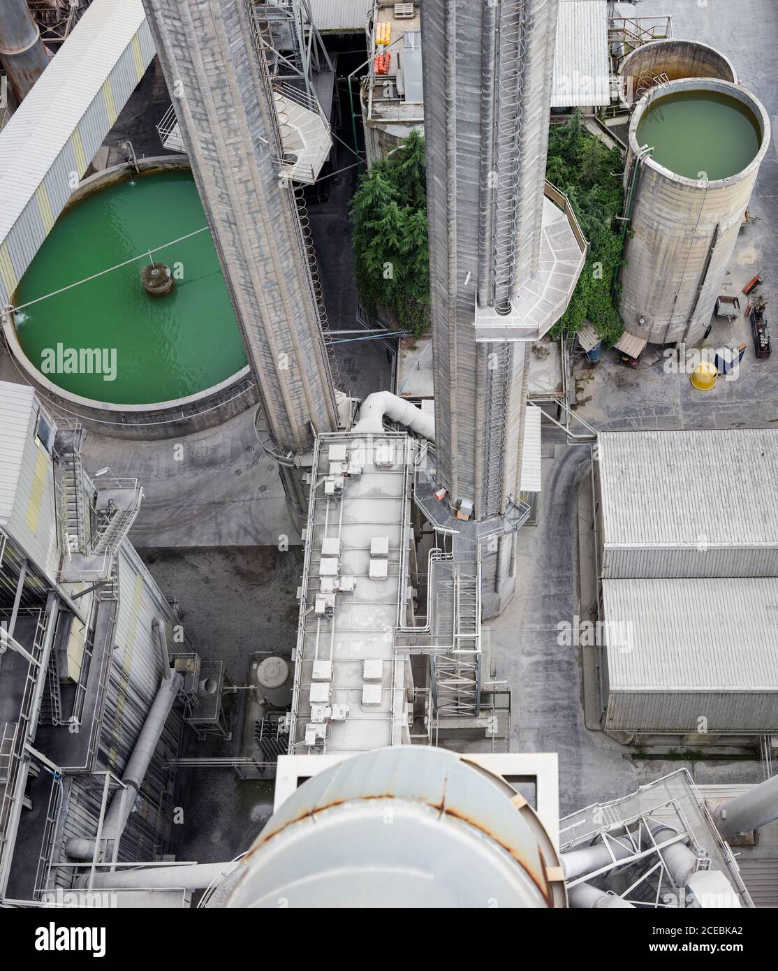 Building of cement factory Stock Photo - Alamy