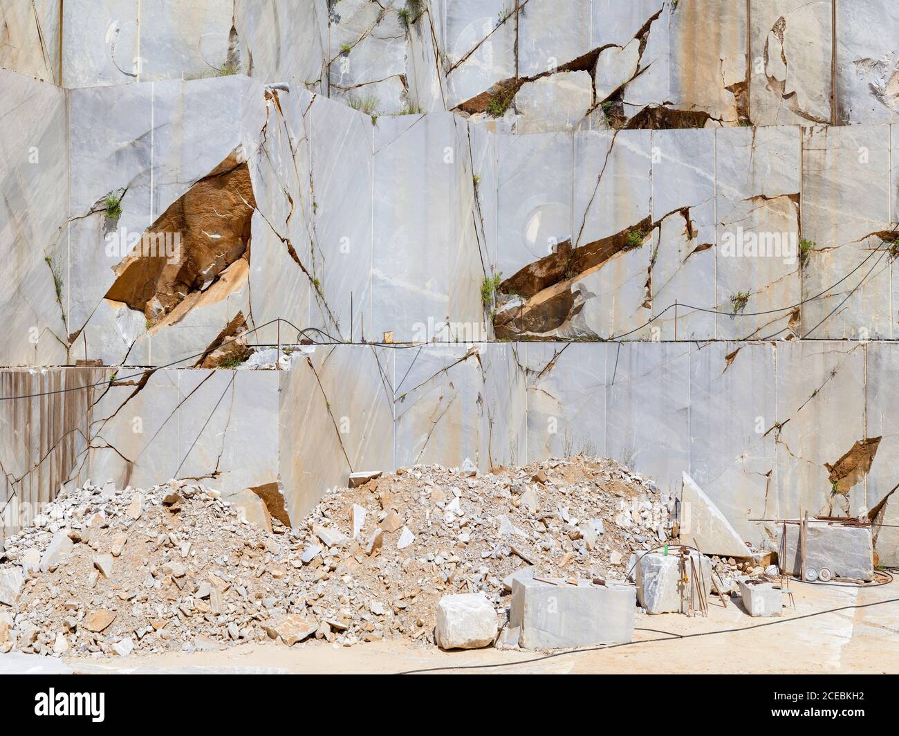Marble blocks hi-res stock photography and images - Alamy