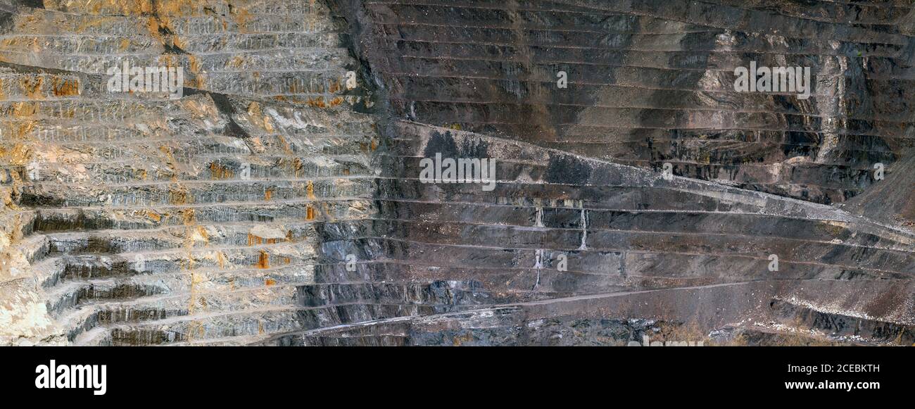 Surface of open pit of mine Stock Photo - Alamy