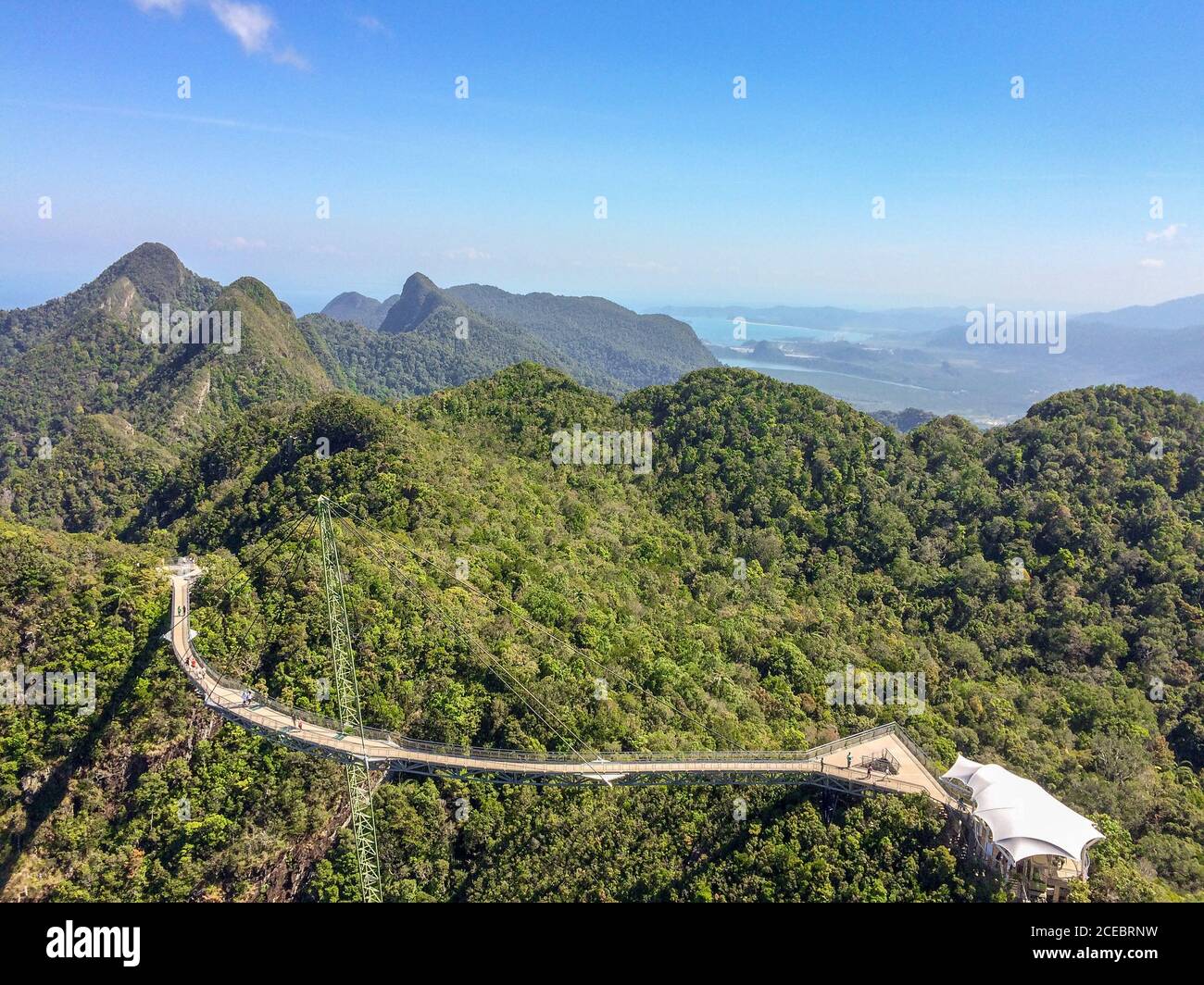 Skybridge architecture hi-res stock photography and images - Alamy