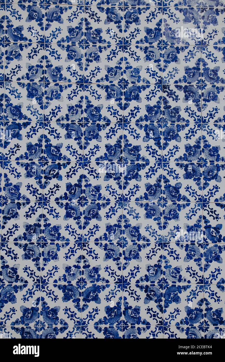 White Square Tiles High Resolution Stock Photography and Images - Alamy