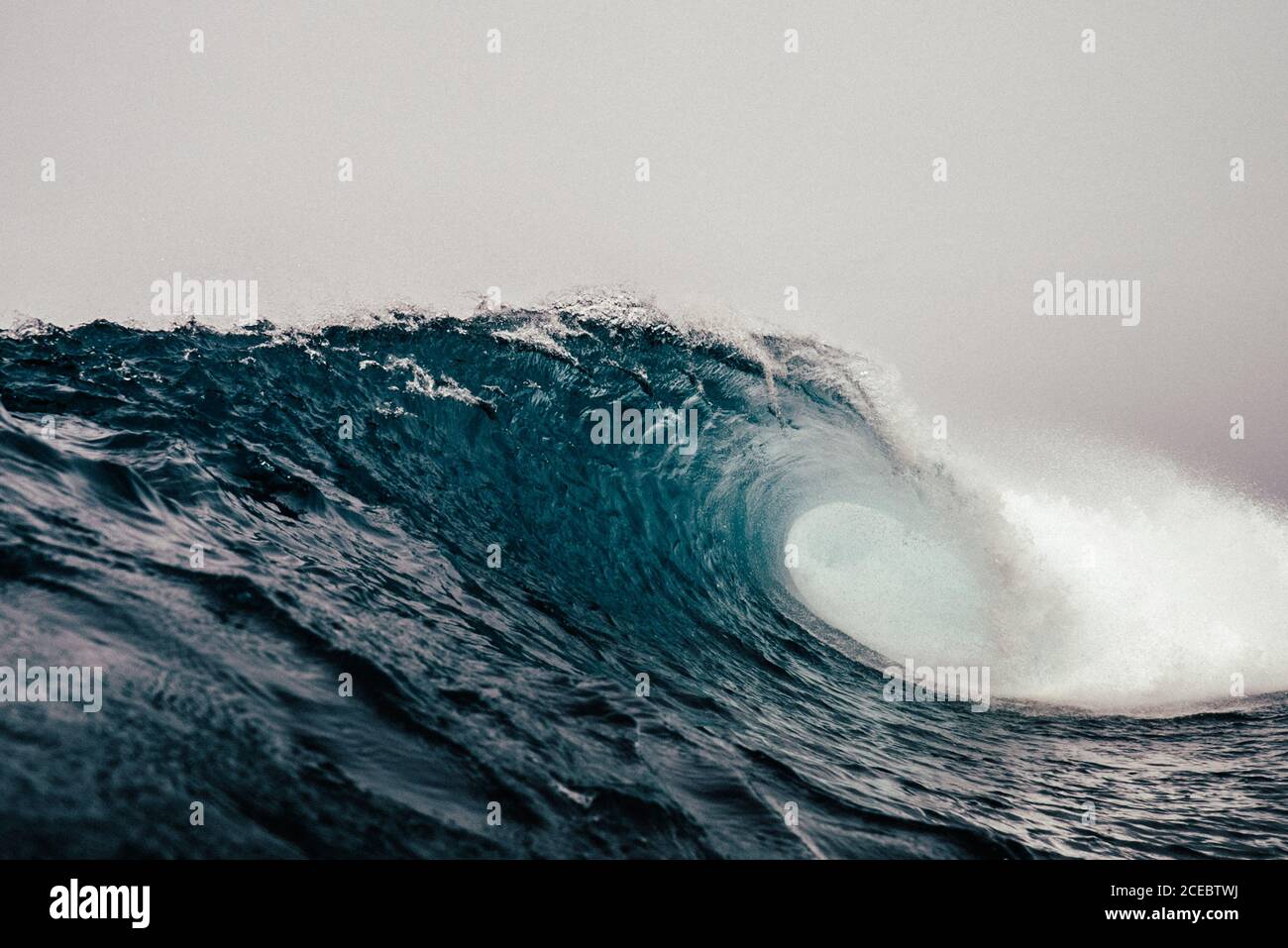 Large wave rolling on surface hi-res stock photography and images - Alamy