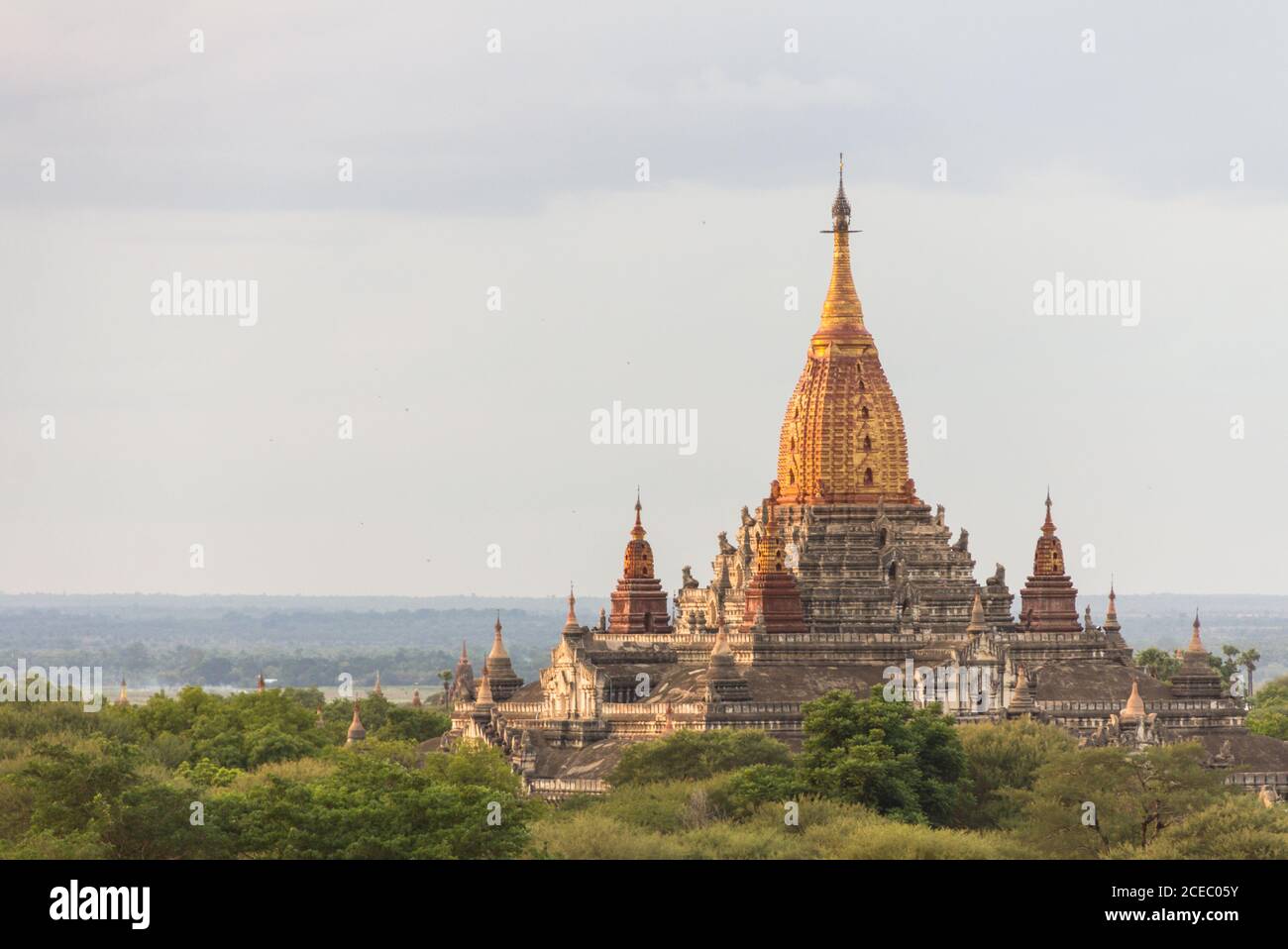 Serene view temple sky hi-res stock photography and images - Alamy