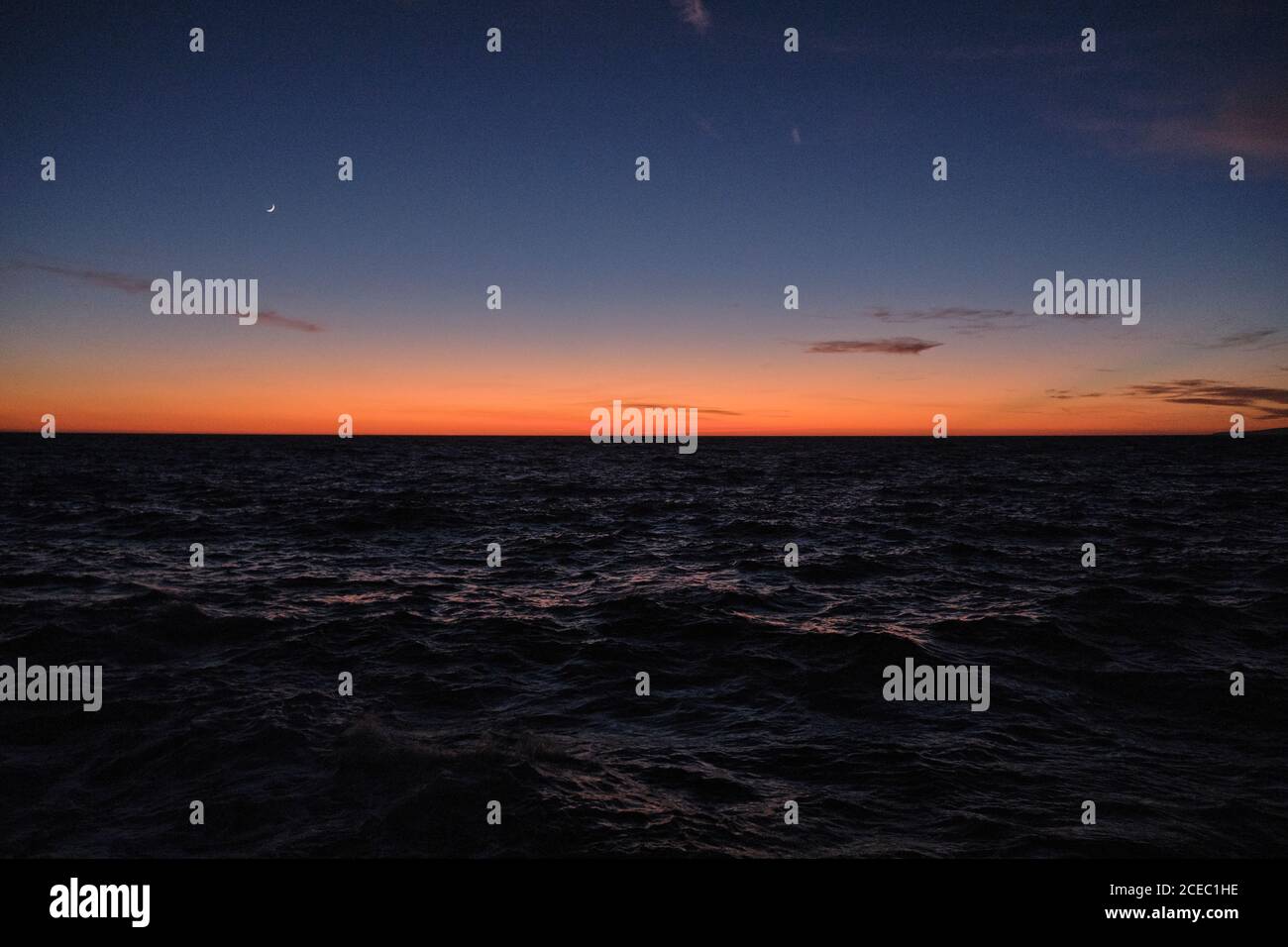 Dark sunset sky hi-res stock photography and images - Alamy