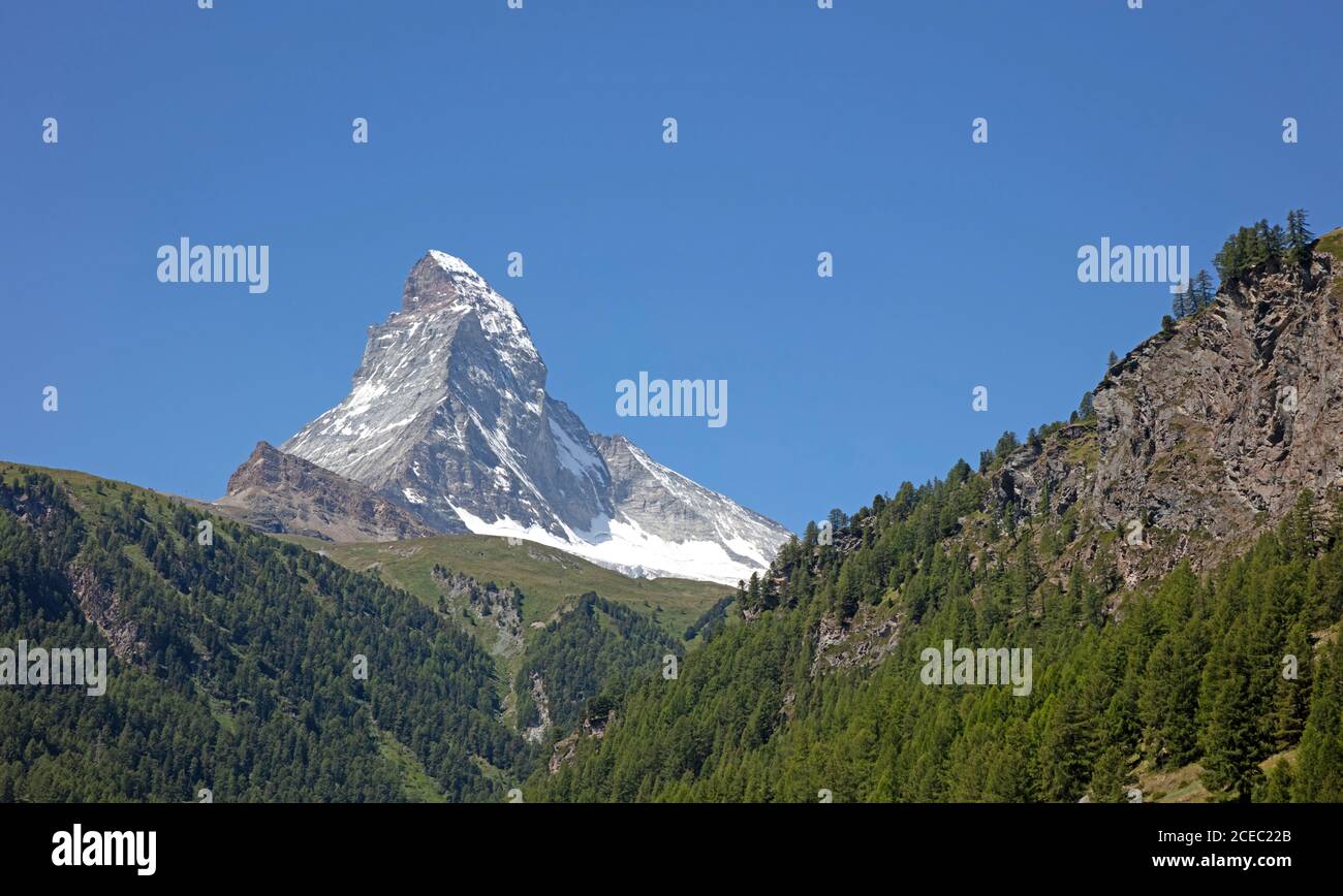 The Matterhorn, the iconic emblem of the Swiss Alps, summertime Stock ...
