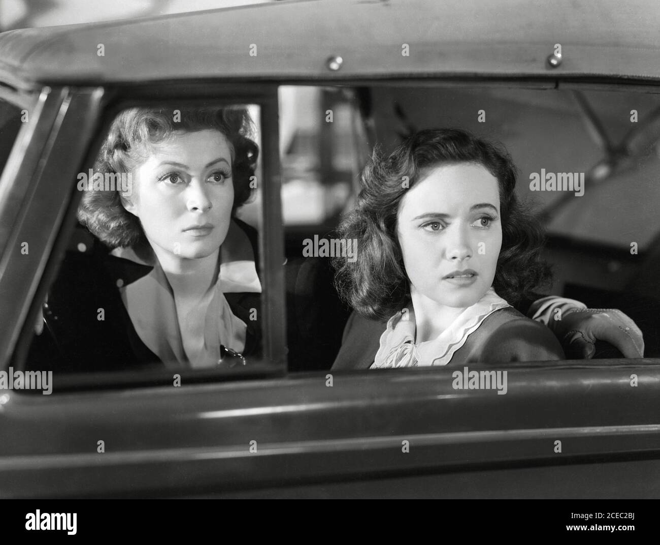 Mrs miniver (1942) hi-res stock photography and images - Alamy