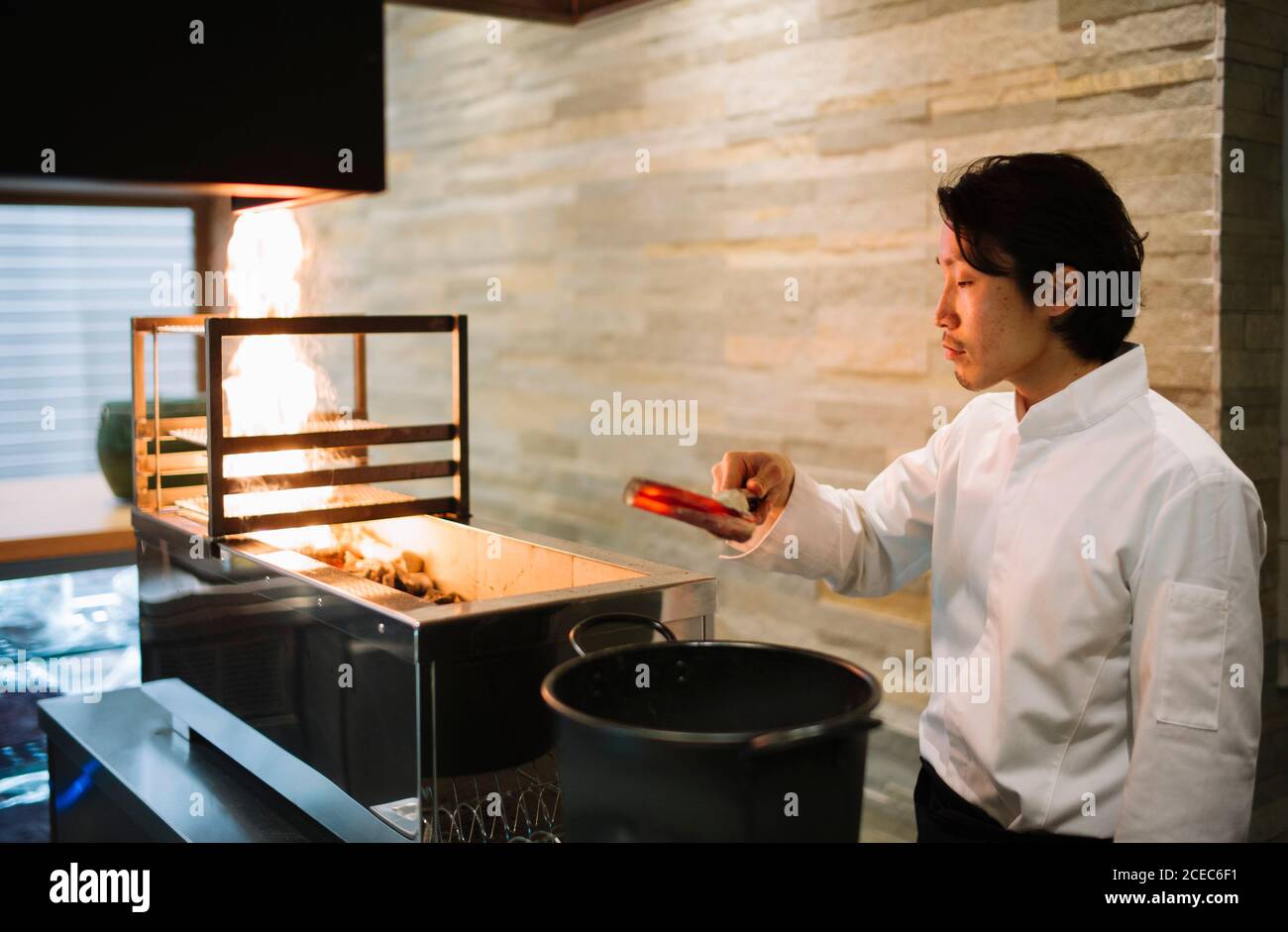 Coal restaurant hi-res stock photography and images - Alamy