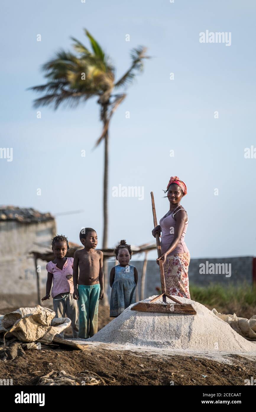 The farm angola hi-res stock photography and images - Alamy