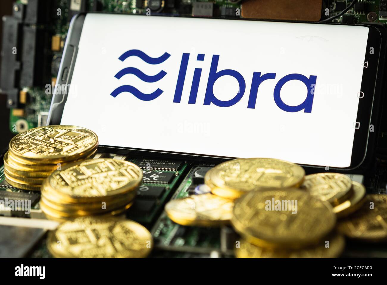 Screen calibration hi-res stock photography and images - Alamy