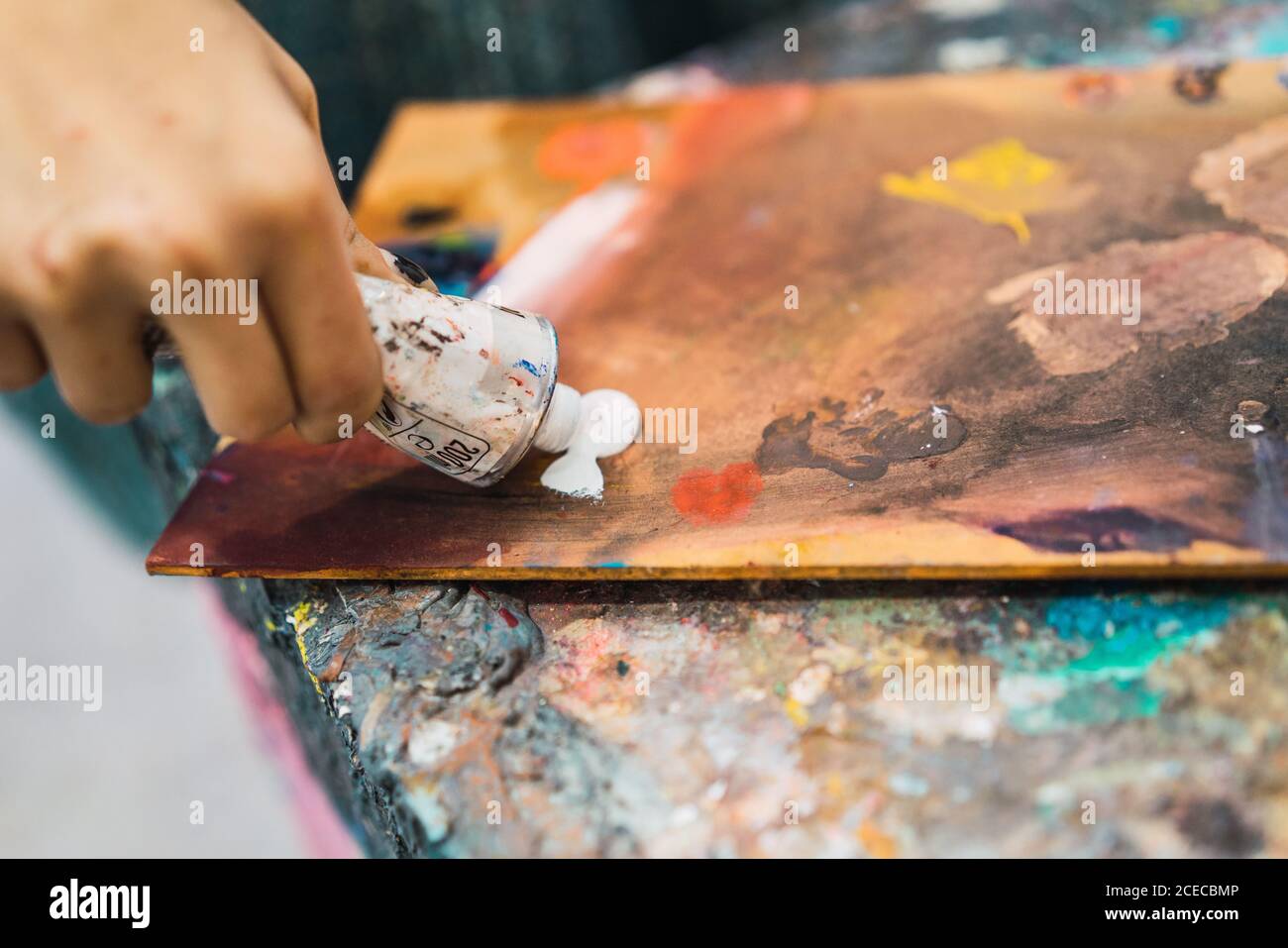 Palette paint tube squeeze hi-res stock photography and images - Alamy