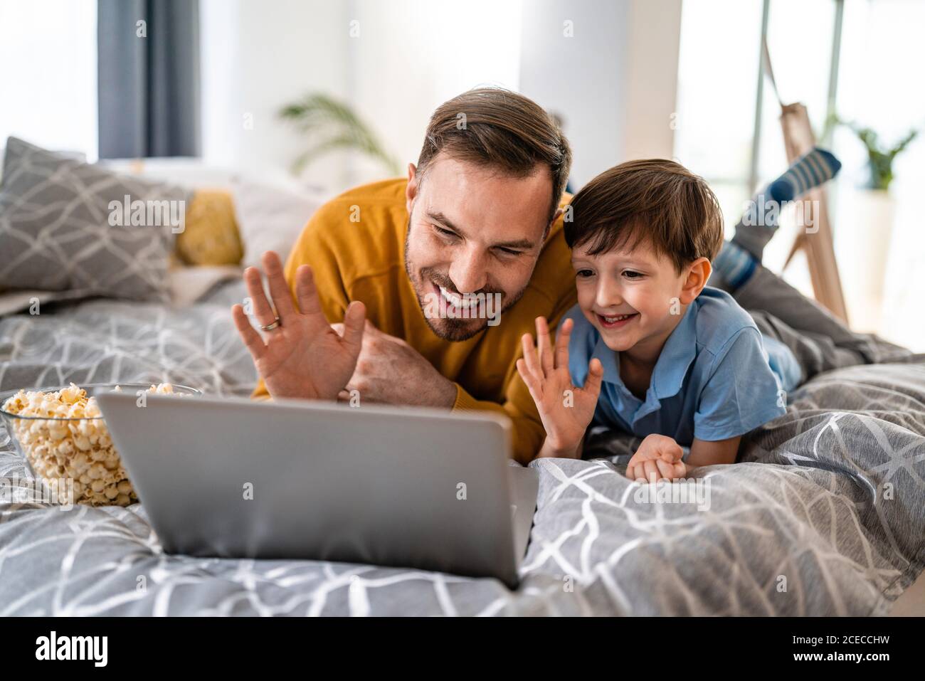 Father talking to child hi-res stock photography and images - Alamy