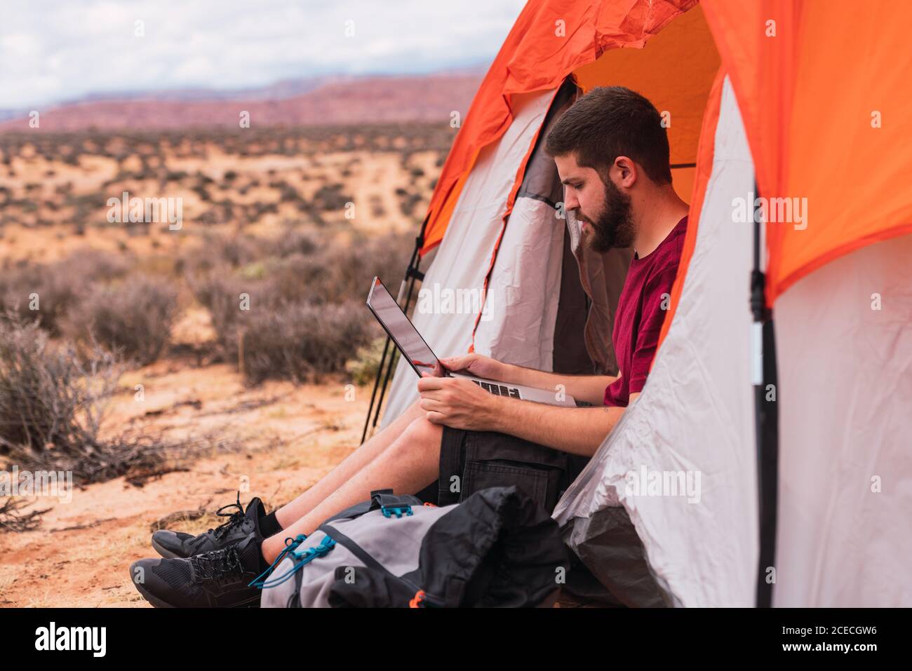 Laptop and tent hi-res stock photography and images - Alamy