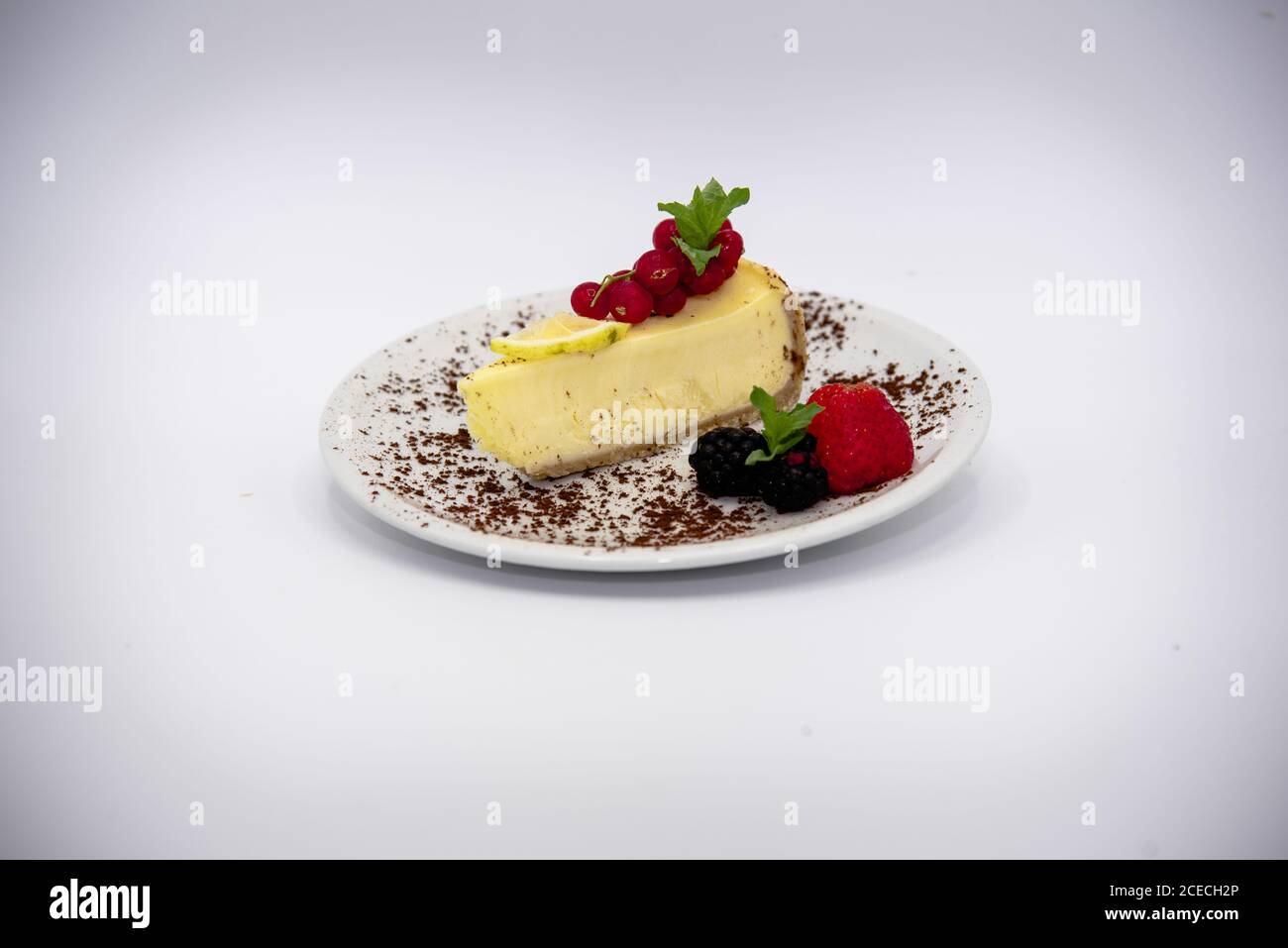 Plate of cheescake Stock Photo - Alamy