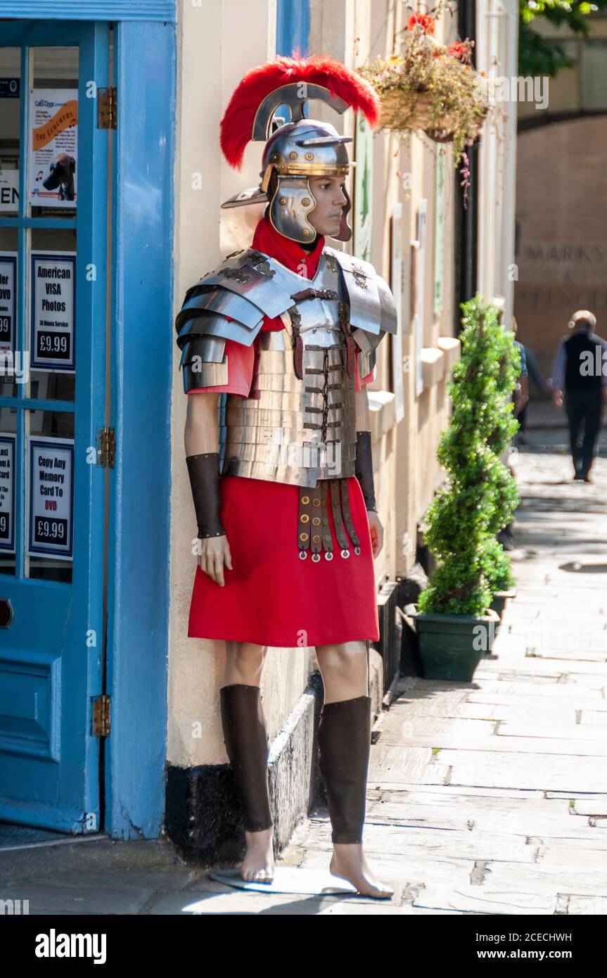 Roman uniform hi-res stock photography and images - Alamy