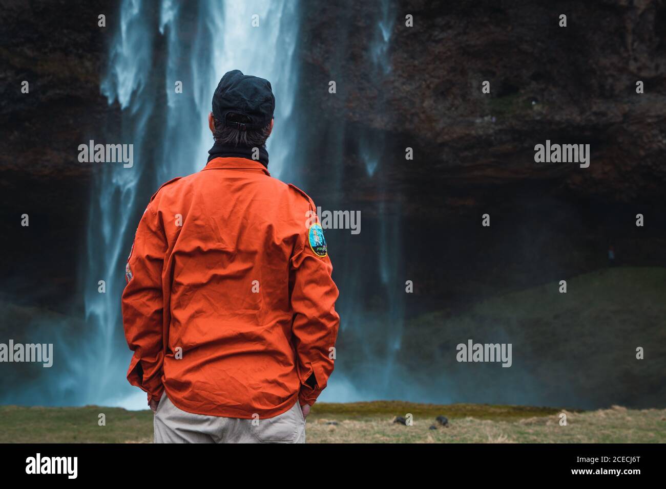 Man watching waterfall hi-res stock photography and images - Alamy