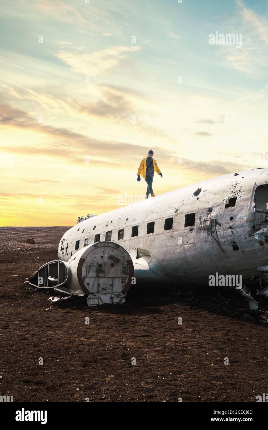 Wrecked plane iceland hi-res stock photography and images - Alamy