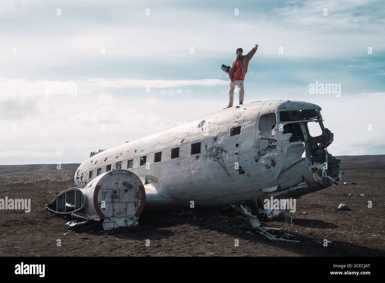 Wrecked plane iceland hi-res stock photography and images - Alamy