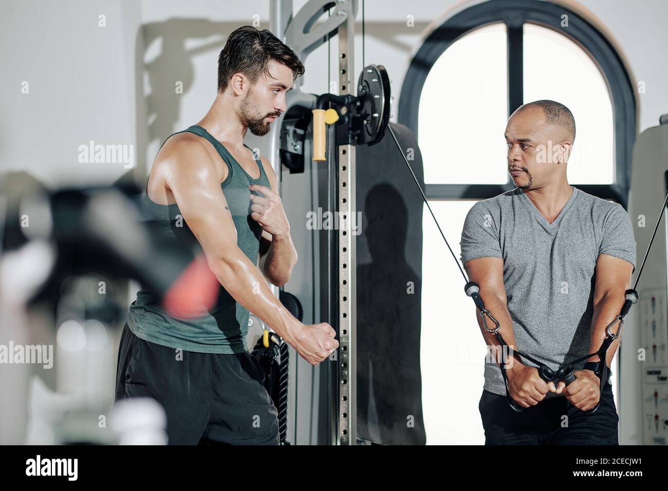 Cable crossover hi-res stock photography and images - Alamy