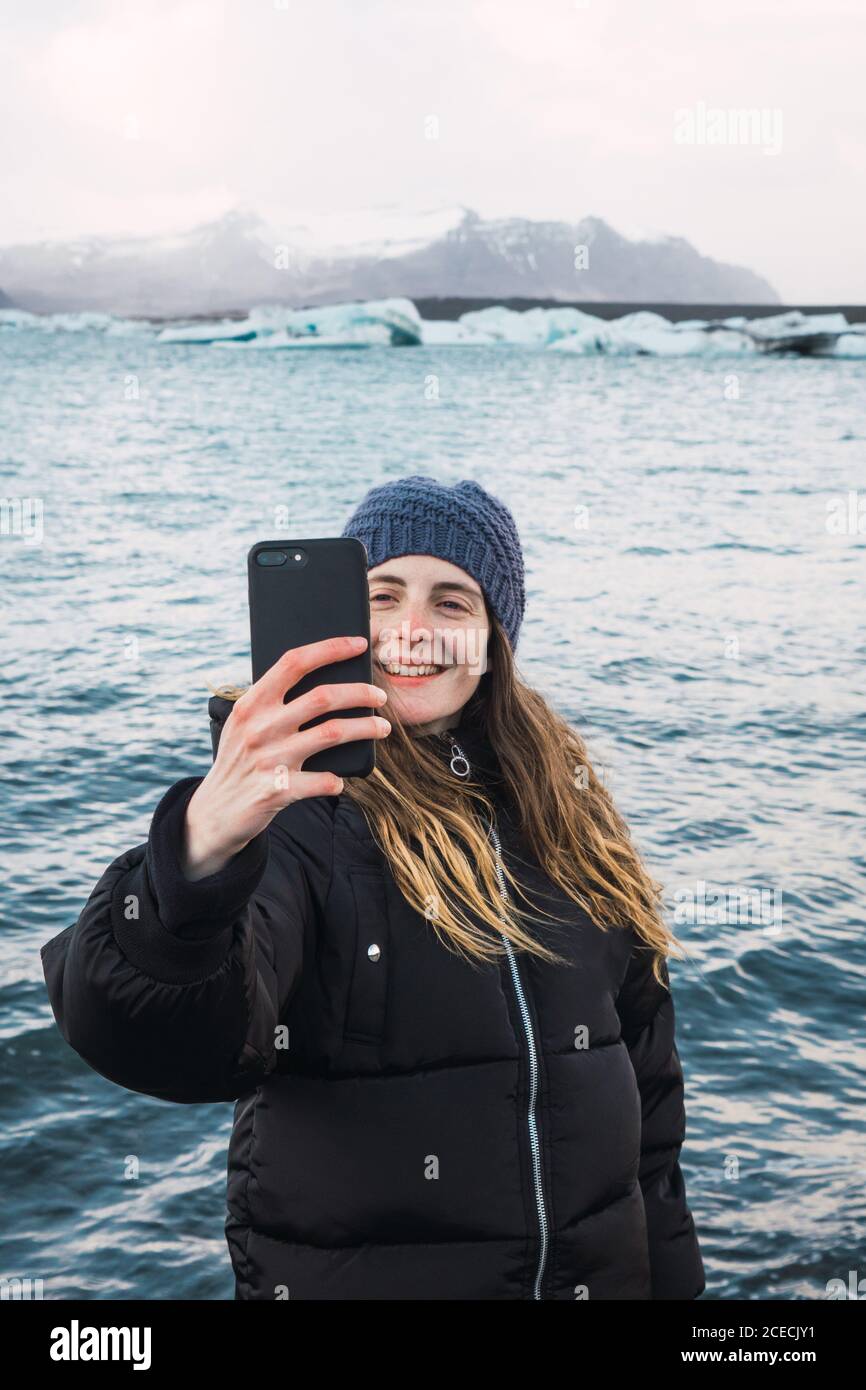 Cold beach hi-res stock photography and images - Alamy