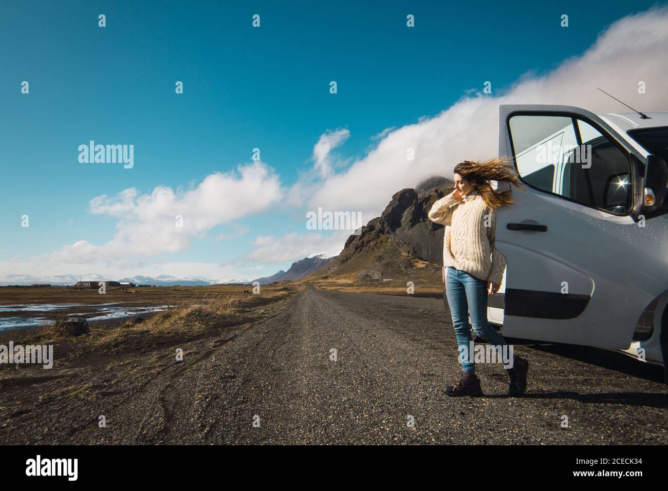 Bus in mountains hi-res stock photography and images - Alamy