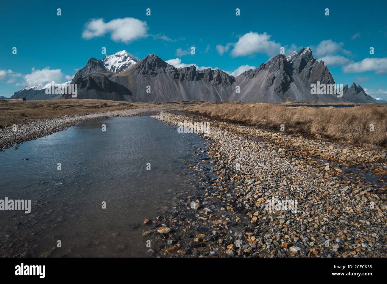 Among rocks hi-res stock photography and images - Alamy