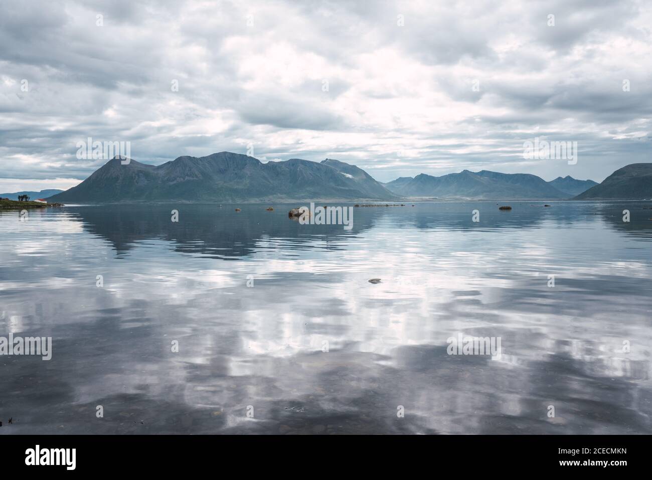 Transparent lake hi-res stock photography and images - Alamy