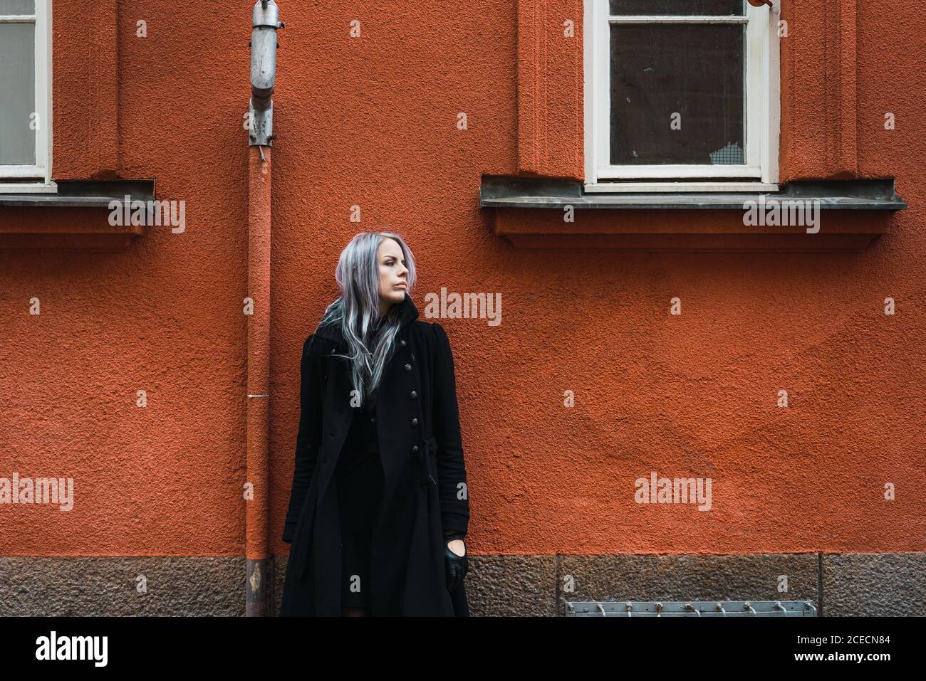 Cold street hi-res stock photography and images - Alamy