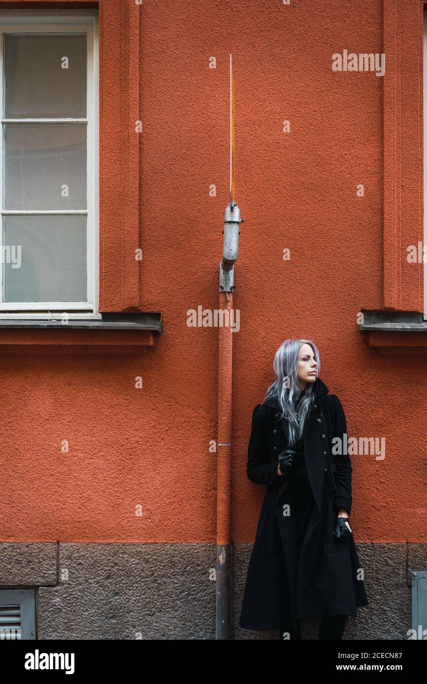Stylish Woman on cold street Stock Photo - Alamy