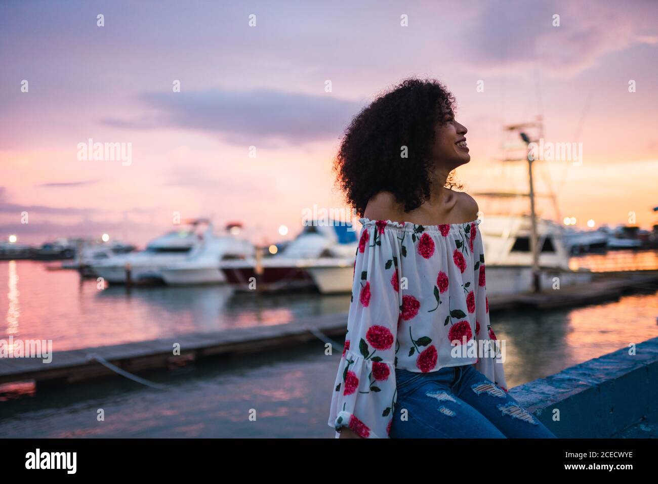 Beautiful exotic woman smiling sunset hi-res stock photography and ...