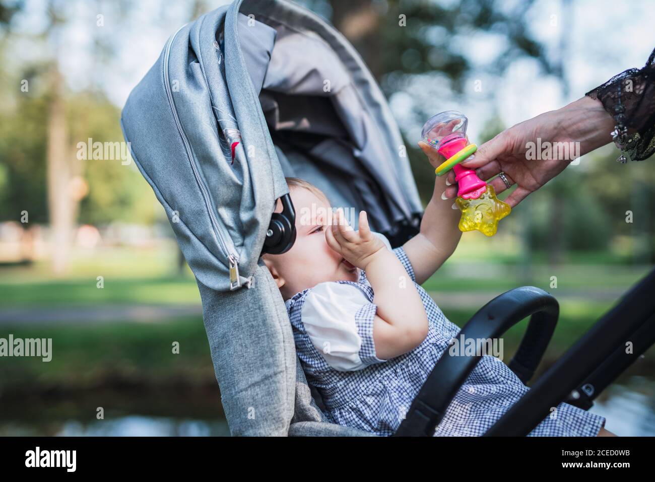 Comforting Child High Resolution Stock Photography and Images - Alamy