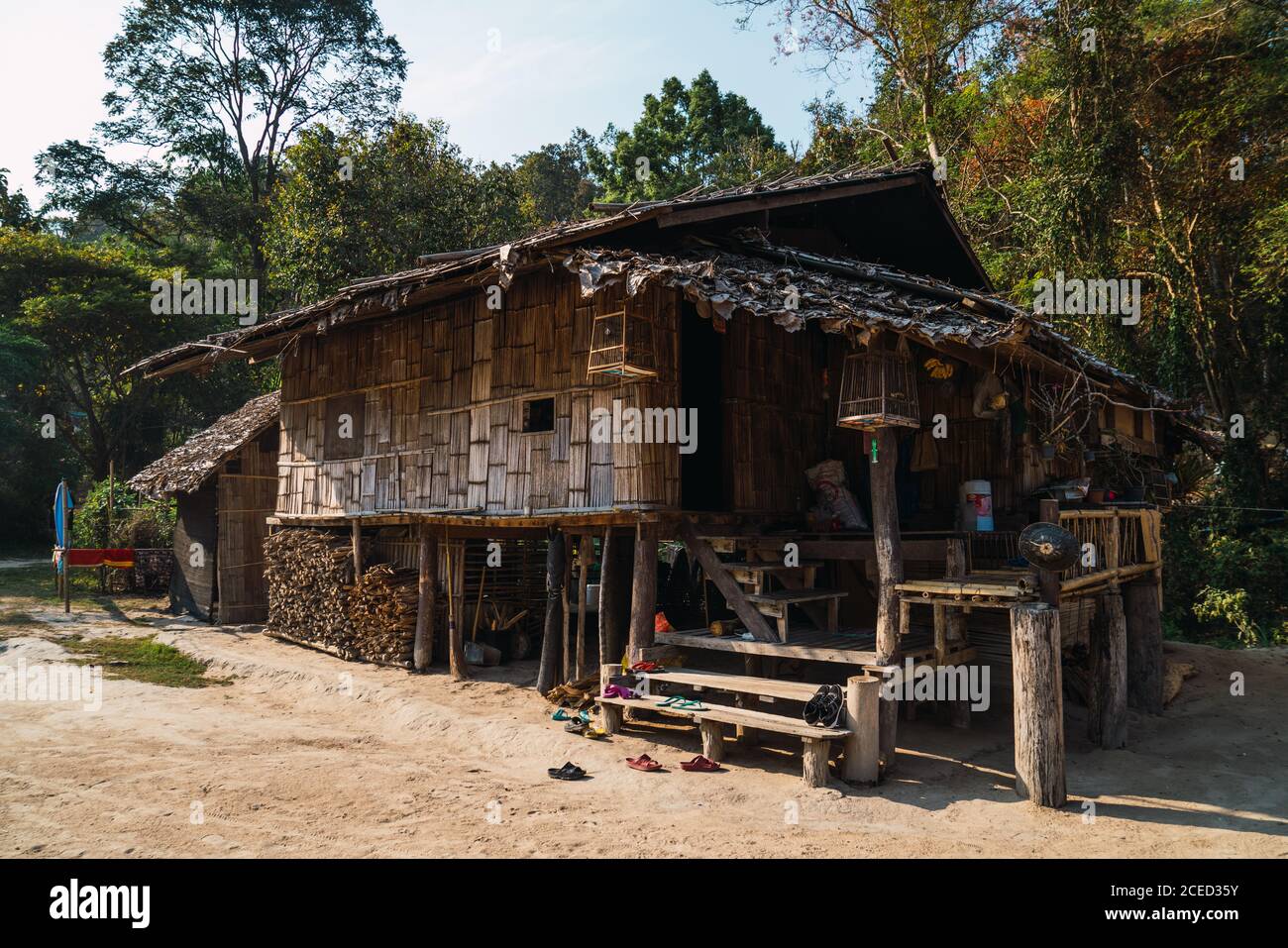 Asian houses hi-res stock photography and images - Alamy