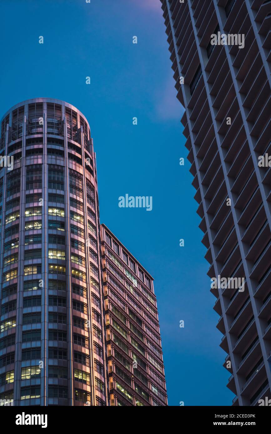 High rise buildings in singapore hi-res stock photography and images ...