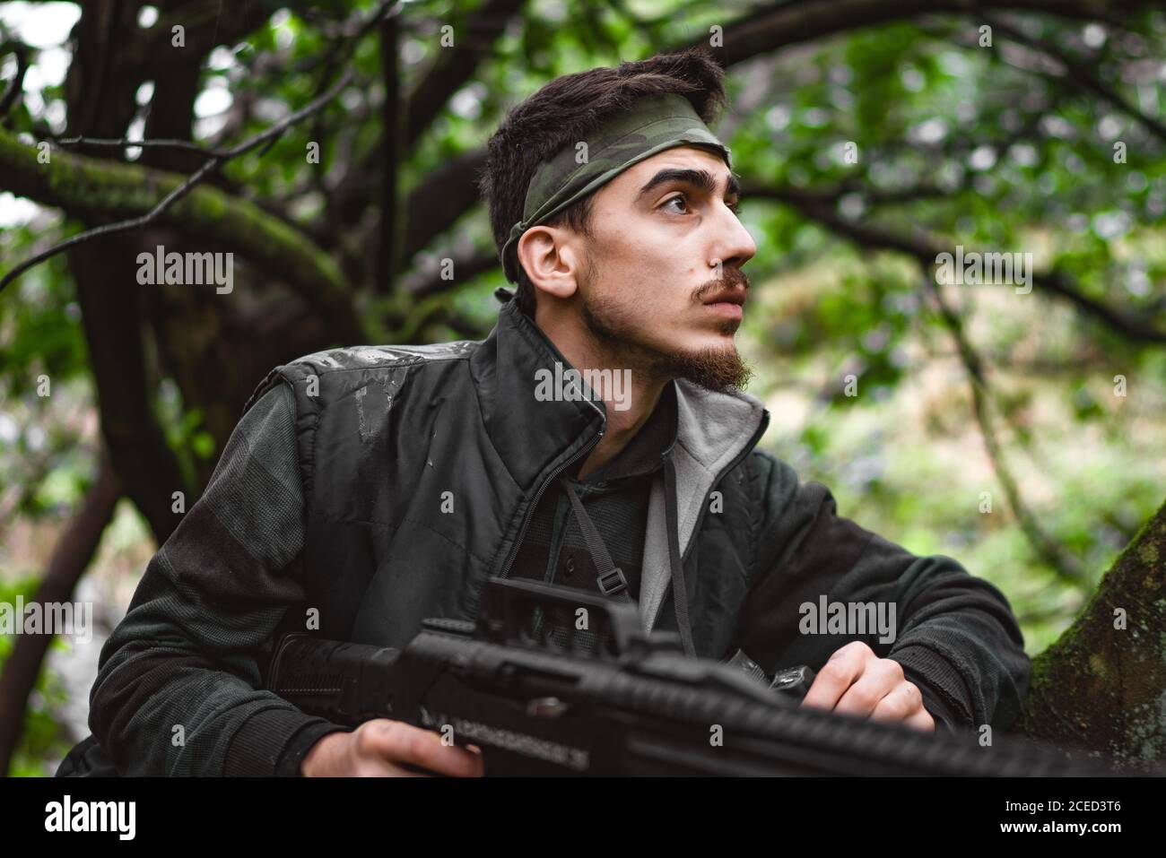 Hunter man shooter sighting hi-res stock photography and images - Alamy